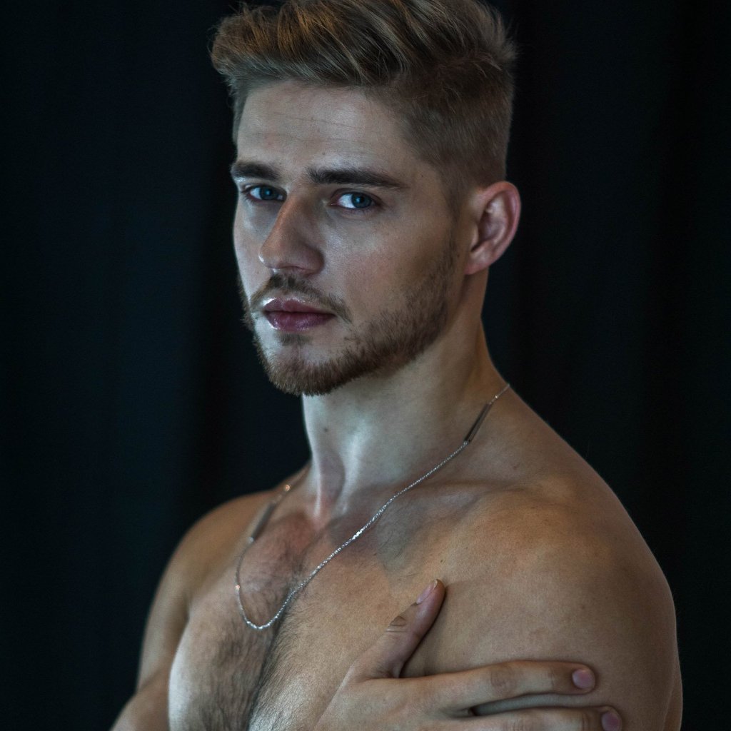 JAYE KAYE | DOUBLE LINEAR BAR WHITE NECKLACE – SEVEN50